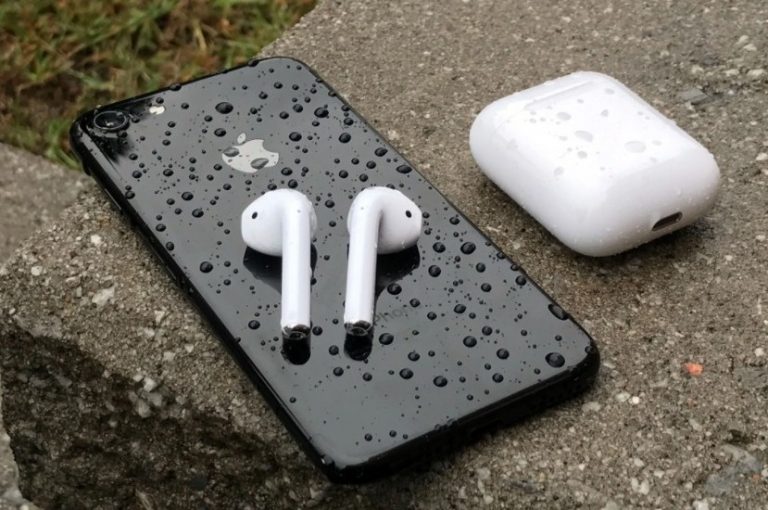 How Far Can AirPods Be Away From Phone Optimal Max Range how-far-can-airpods-be-away-from-phone-optimal-max-range